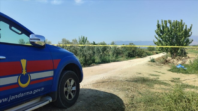 İzmir'de 'toz kaldırdın' cinayeti... Pompalı tüfekle öldürdü! - Ege'de ... İzmir'de 'toz kaldırdın' cinayeti... Pompalı tüfekle öldürdü! - Ege'de ...