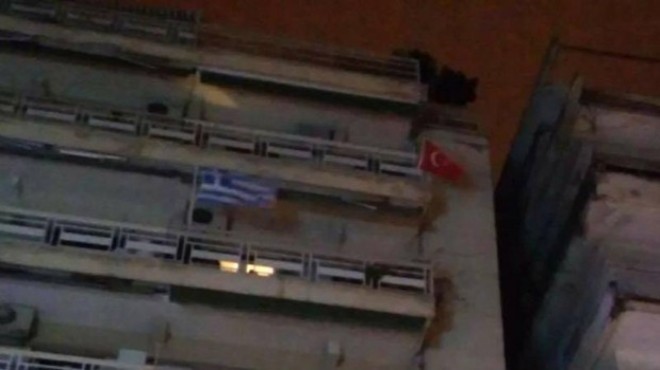Selanik'te Türk Bayrağı krizi! - Ege'de Sonsöz Selanik'te Türk Bayrağı krizi! - Ege'de Sonsöz